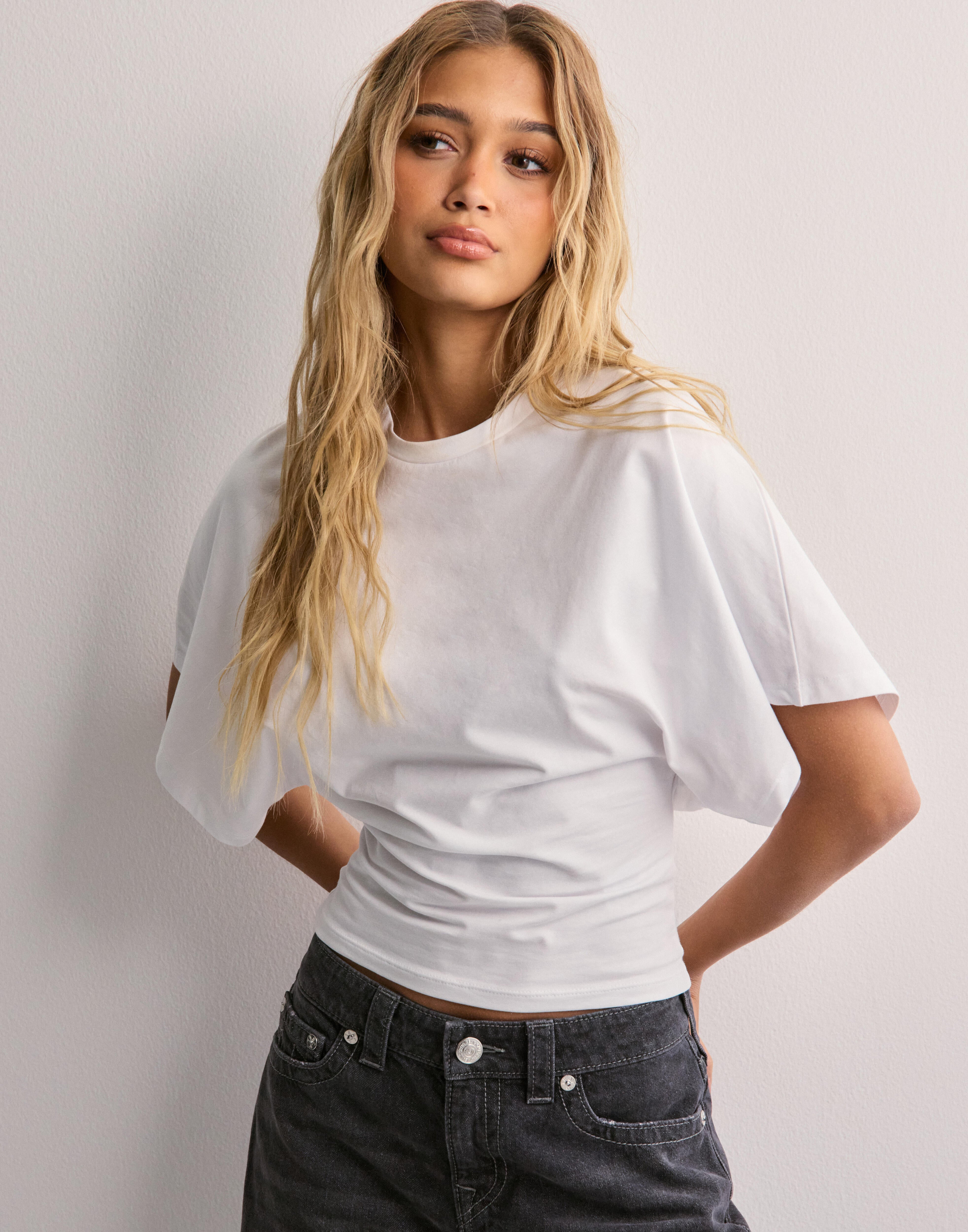 Stash Wide Sleeve Tee. – Snag & Stash.